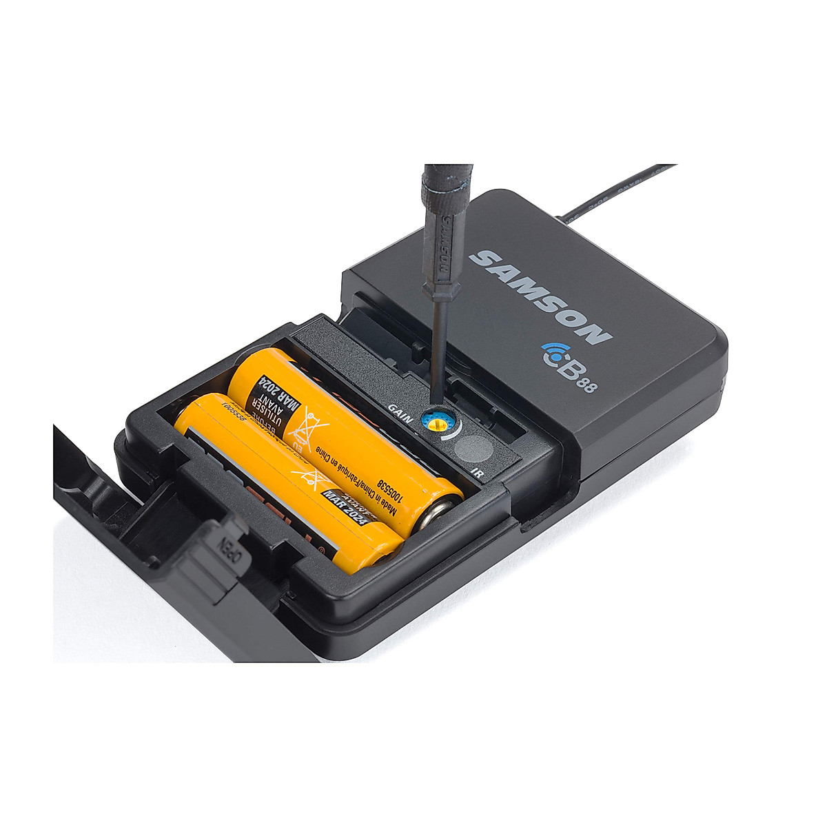 Samson Technologies Concert 88x Presentation Wireless System with LM5 Lavalier Microphone (K Band) (SWC88XBLM5-K), Black