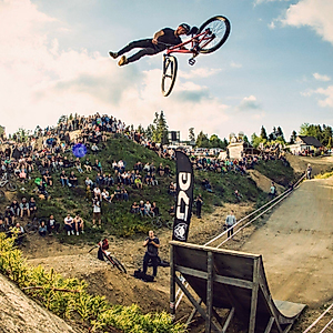 TSG Superlight Skate Helmet in Satin Black w/Snug Fit | for Skateboarding, Rollerblading, Roller Derby, E-Boarding, E-Skating, Longboarding, Vert, Park, Urban | EPS Protection, Designed in Switzerland