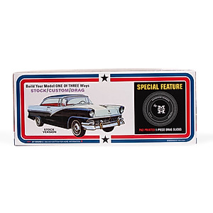 AMT 1956 Ford Victoria Hardtop 1:25 Scale Model Kit