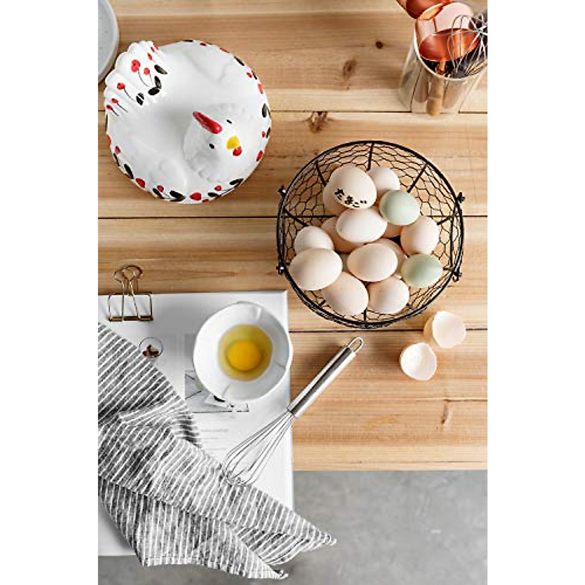 SURVEEL Black Wire Egg Storage Basket with Ceramic Chicken Shaped Top Egg Basket with Handles for Fresh Eggs Cute Chicken Kitchen Home Décor