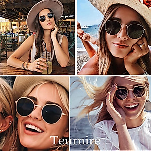 Teumire Small Round Polarized Sunglasses for Women Men Classic Retro Sun Glasses Circle Metal Frame Shades UV Protection(Gold Frame/Black Lens)