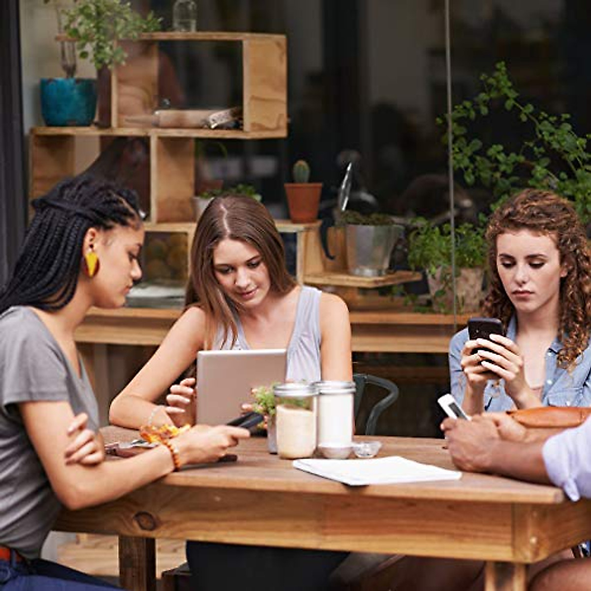 FDW Metal Dining Chairs Set of 4 Patio Chiar Indoor Outdoor Metal Chairs Kitchen Metal Chairs 18 Inch Seat Height Restaurant Chair 330LBS Weight Capacity Tolix Side Metal Stackable Bar Chairs