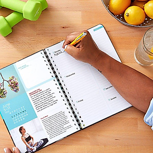 Prevention 2023 Calendar & Health Planner: Step-by-step guidance for achieving your wellness goals in 2023!