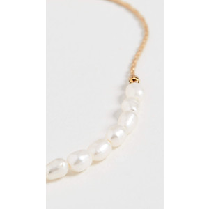 SHASHI Women's Natasha Bracelet, Pearl, Off White, Gold, One Size