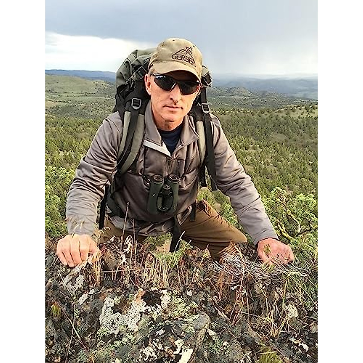 Rick Young Outdoors | Ultra-Light Binocular Harness | Color Olive | Bino Harness for Hunting | Comfortable & Easy to Use Adjustments