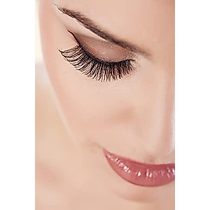 MaveUp Mascara. Unforgettable eyes. Eyelashes you Love. Longer-looking. Nourished. Not Easy to Forget. Beautiful. Effortless. Healthy Looking. Lengthening. Lash-friendly. Show-Stopping Black.