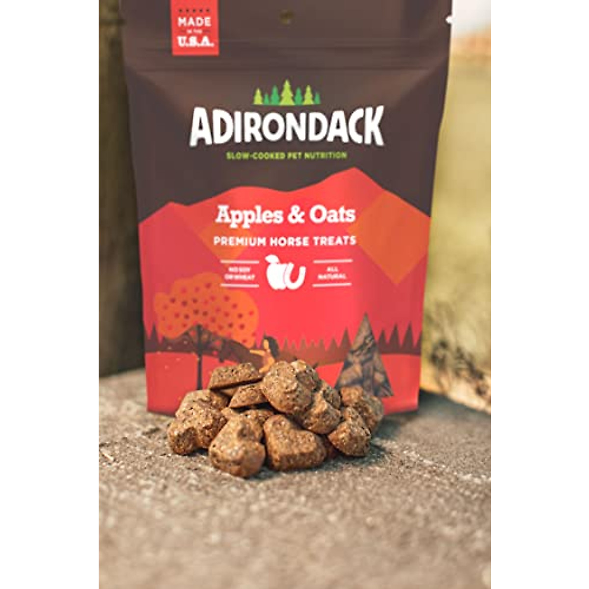 Adirondack Apples & Oats Premium Horse Treats [Oven Baked, Heart Shaped Horse Treats with Apples and Oats], 1.5 lb. Pouch