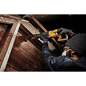 DEWALT 20V MAX* XR Reciprocating Saw Kit, Power Detect Tool Technology (DCS368W1)
