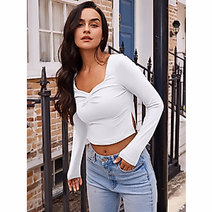 Trendy Queen Womens Long Sleeve Going Out Crop Tops Sweetheart Neck Cute Y2k T Shirts Side Slit Tees, White, S