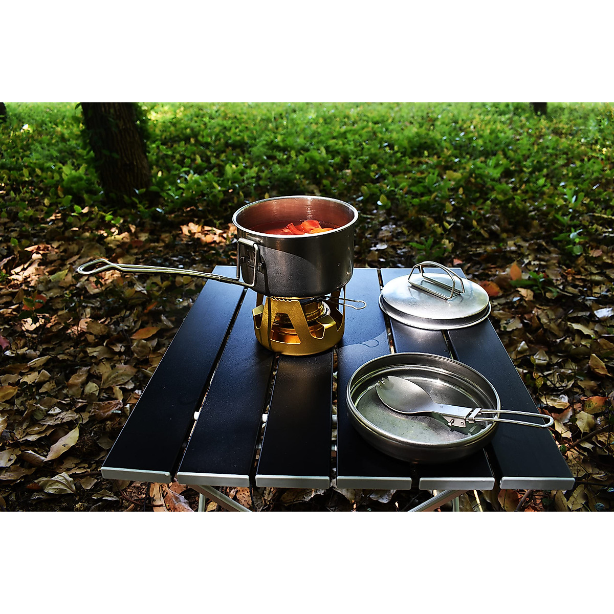 DZRZVD Mini Alcohol Backpacking Stove, Lightweight Brass Spirit Burner with Aluminium Stand for Camping Hiking and Picnic (Gold)