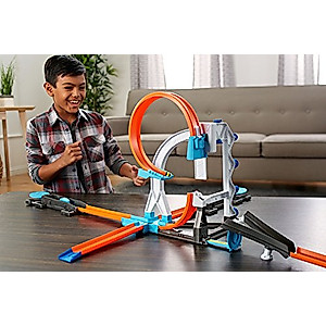 Hot Wheels DLF28 Track Builder System Stunt Kit Playset [Amazon Exclusive]