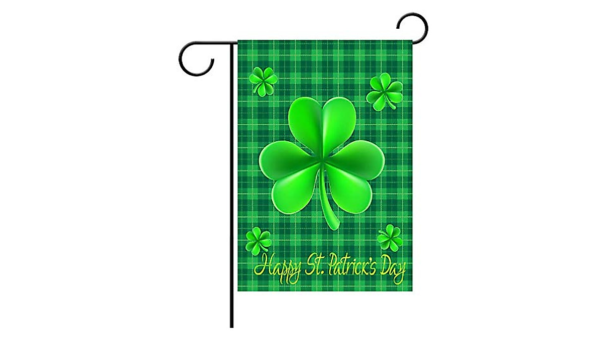 WENWELL St. Patrick's Day Garden Flag - Festive Outdoor Decor
