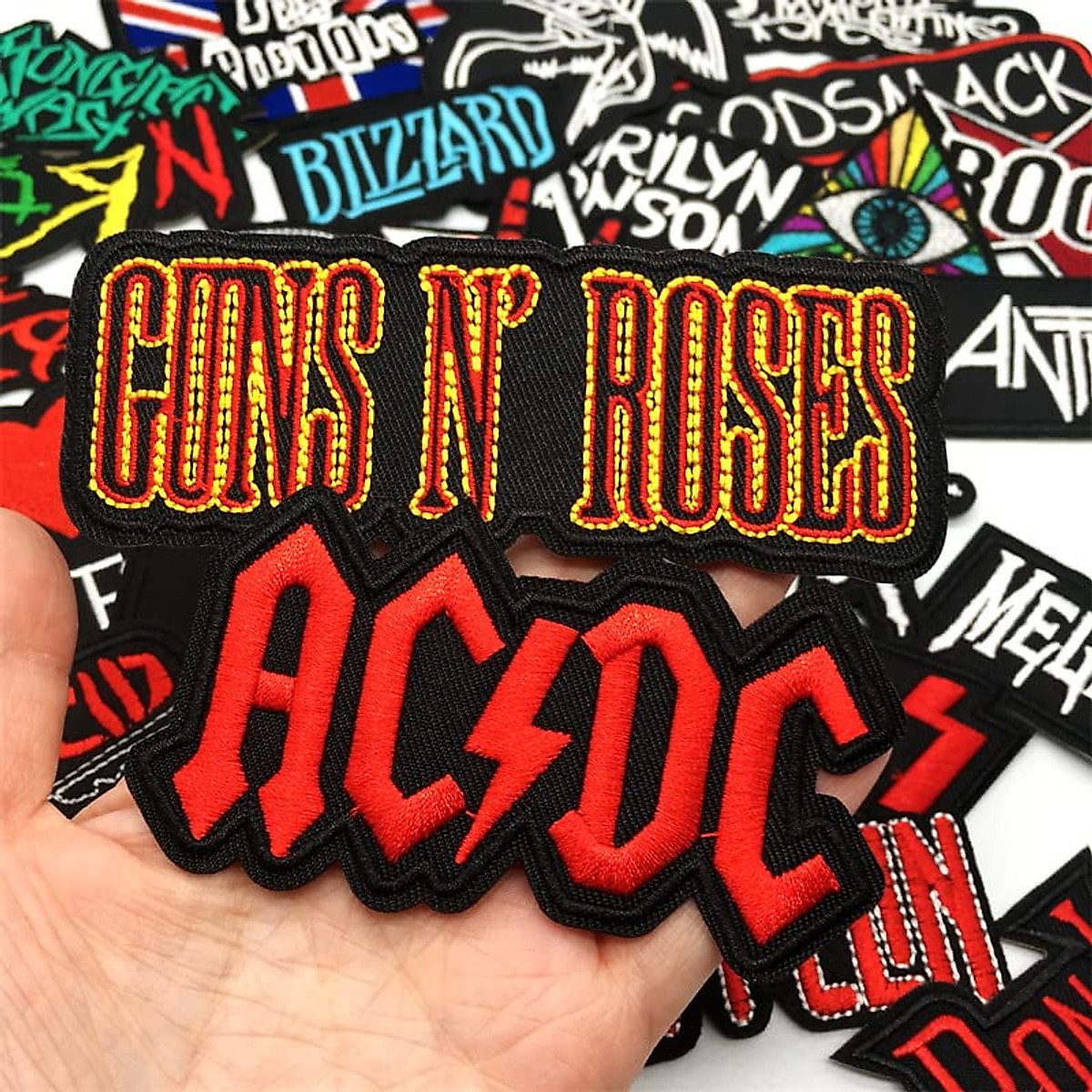 32pcs Heavy Meta Band Patches Iron on Rock Music Badges Hippie Punk Stickers for Clothes (B)
