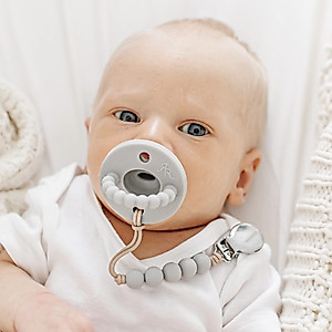 Ryan & Rose Cutie PAT Pacifier Teether (Flat, Grey)