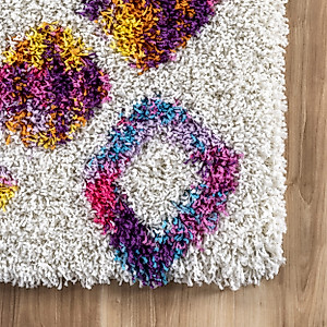 nuLOOM Tatyana Moroccan Diamond Trellis Shaggy Runner Rug, 2' 8" x 12', Pink