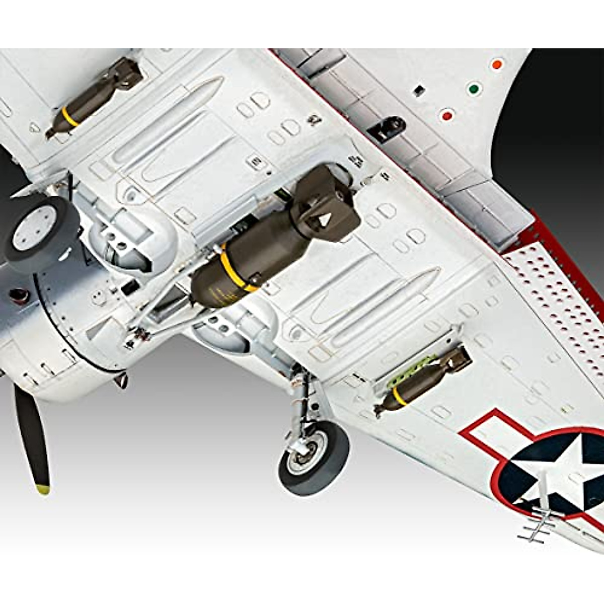 Revell 03869 SBD-5 Dauntless Model Kit 1:48 Scale