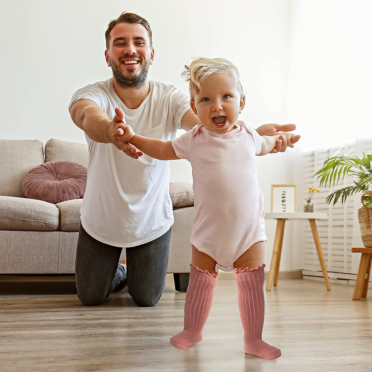 Aaronano Non-slip Knee High Socks Baby Girls Grippy Sock Frilly Ruffle 5 Pairs(2 white + 2 pink + 1 nude,0-6 Months)