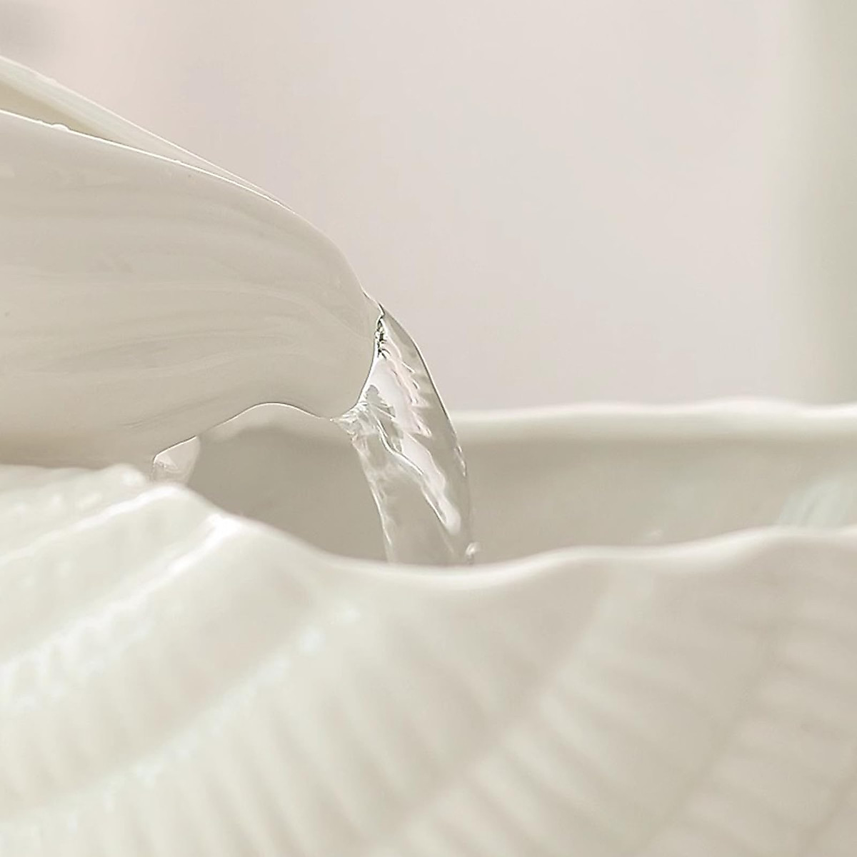 Topjia Pet Ultra Quiet Intelligent Drinking Machine,Ceramic Cat Drinking Water Fountain, USB Electric Water Dispenser,Tabletop Fountains Decoration for Home Office, Blue