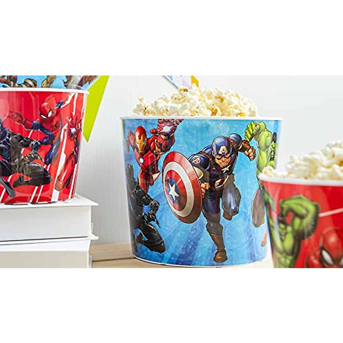 Zak Designs Marvel Universe Movie Night Family Reusable Popcorn Bowl Set with Serving Container and Individual Cups, Reusable and Made From Durable Plastic (5 Pieces, Non BPA)