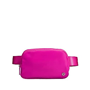 Lululemon Athletica Everywhere Belt Bag 1L - Sonic Pink