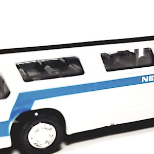 Showcast Classic New York City Central Station White Passenger Bus 6 Diecast Commercial Vehicle, Small