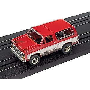 Auto World Xtraction 1977 Chevrolet Blazer (Red/White) HO Scale Slot Car