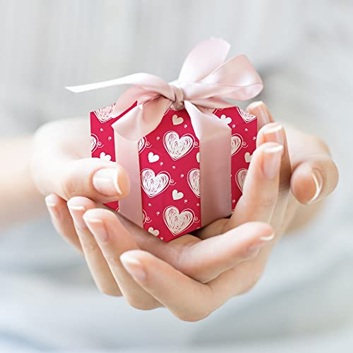 OXYLIPO 8 Sheets Heart Love Gift Wrapping, 4 Patterns Couple Recyclable Wrapping Paper for Kids Girls Boys Present Birthday Party Baby Shower Valentine's Day Theme Gift Wrap