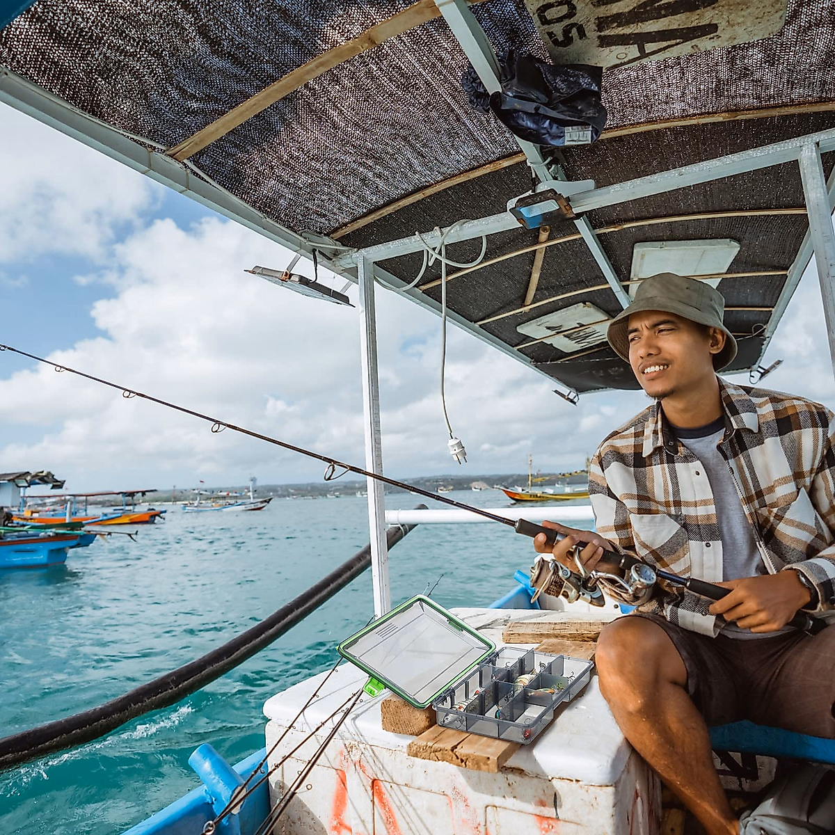 Ramede 6 Pcs Fishing Tackle Boxes Waterproof Airtight Plastic Tackle Box Organizer Transparent Fishing Tackle Storage with Adjustable Dividers for Terminal Tackle Lure Bait Hook(Large)