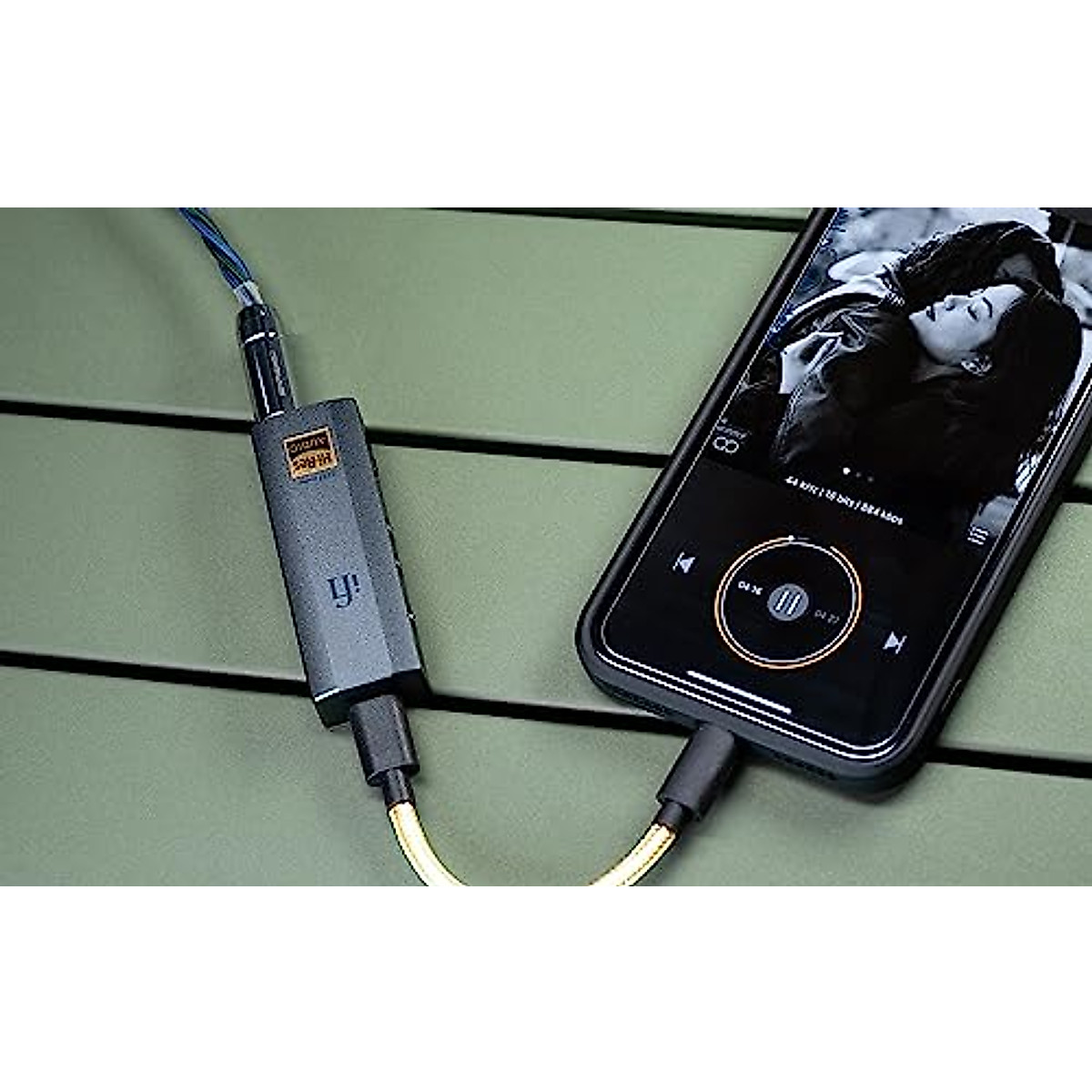 iFi GO bar - Ultraportable DAC/preamp/Headphone amp…