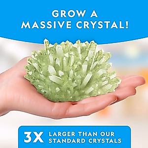 NATIONAL GEOGRAPHIC Giant Glow in The Dark Crystal Growing Kit - Grow Your Own Crystal in Days with This Science Kit for Kids (Amazon Exclusive)