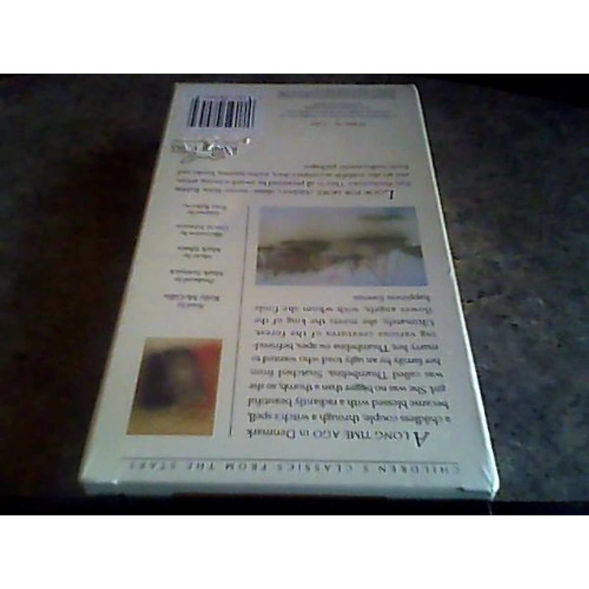 1989 Rabbit Ears Productions, Inc. Kelly Mcgillis Read Thumbelina Vhs Tape#h0705 Blister Box Package W/illustration By David Johnson, Written By Hans Christian Anderson, & Music By Mark Isham (Factory Sealed Version, Vhs Tape, 30 Minutes, Color, 1989)