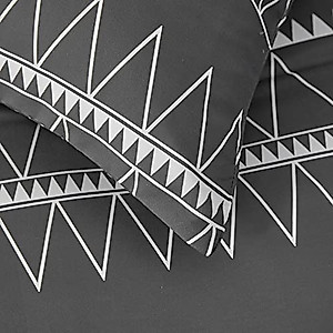 Dark Grey Comforter Set King, Reversible Gray Boho Triangle Bedding Comforter Set for King Bed - 3 Pieces (1 Comforter + 2 Pillowcases), Lightweight Microfiber Bedding Set 104"x 90"