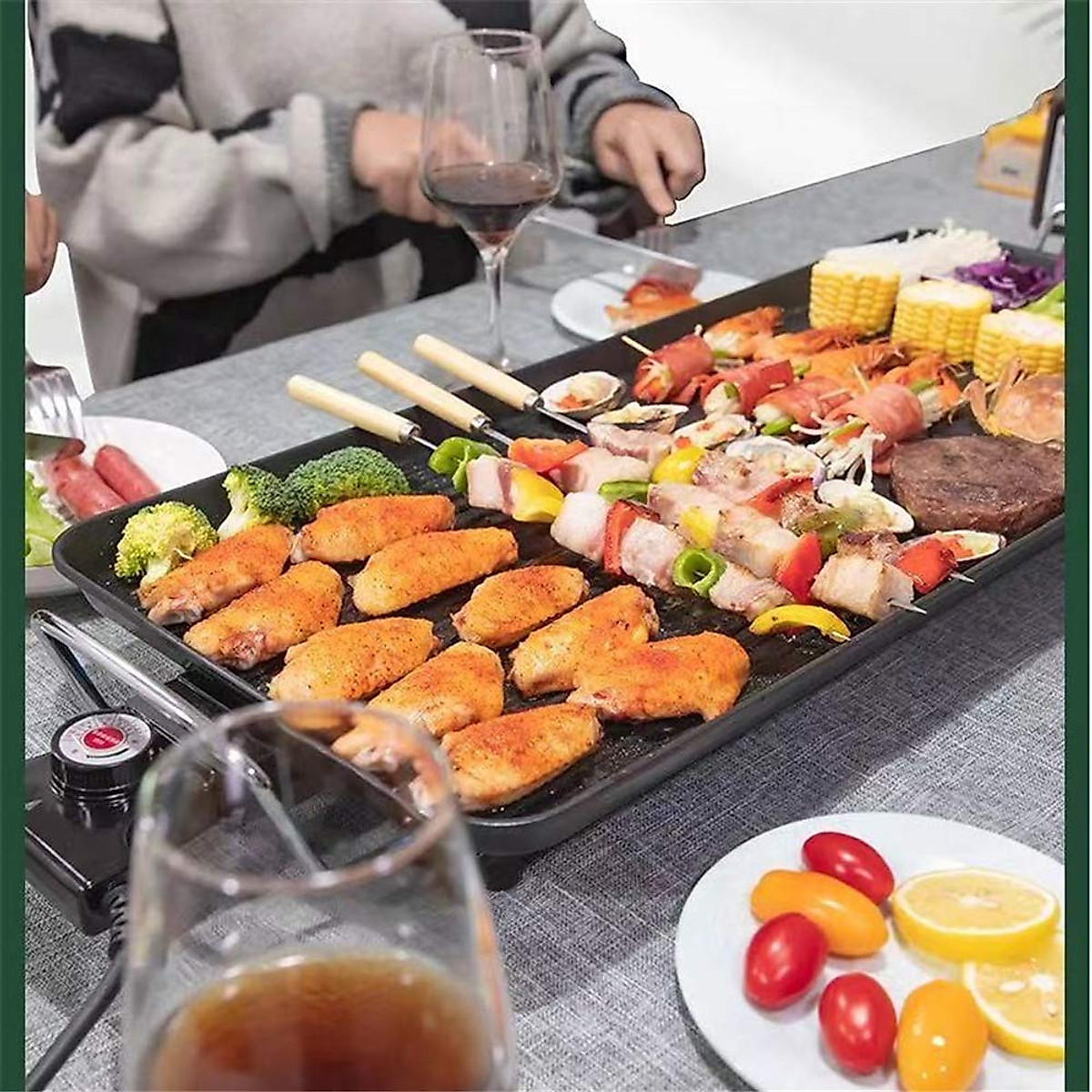 Electric Griddle Grill, Family Indoor BBQ, waterproof Smokeless Coated Non-Stick Griddle Pan, 5-Level Control with Adjustab le Temperature, for Camping Indoor Outdoor Parties (68CM*28CM)