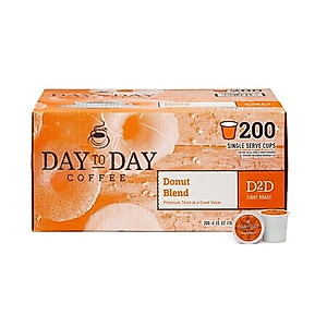 Day To Day 200-Count Donut Blend, Medium Roast Single Serve Coffee Pods for K-Cup Keurig Brewers (Donut Blend, 200 Count (Pack of 1))