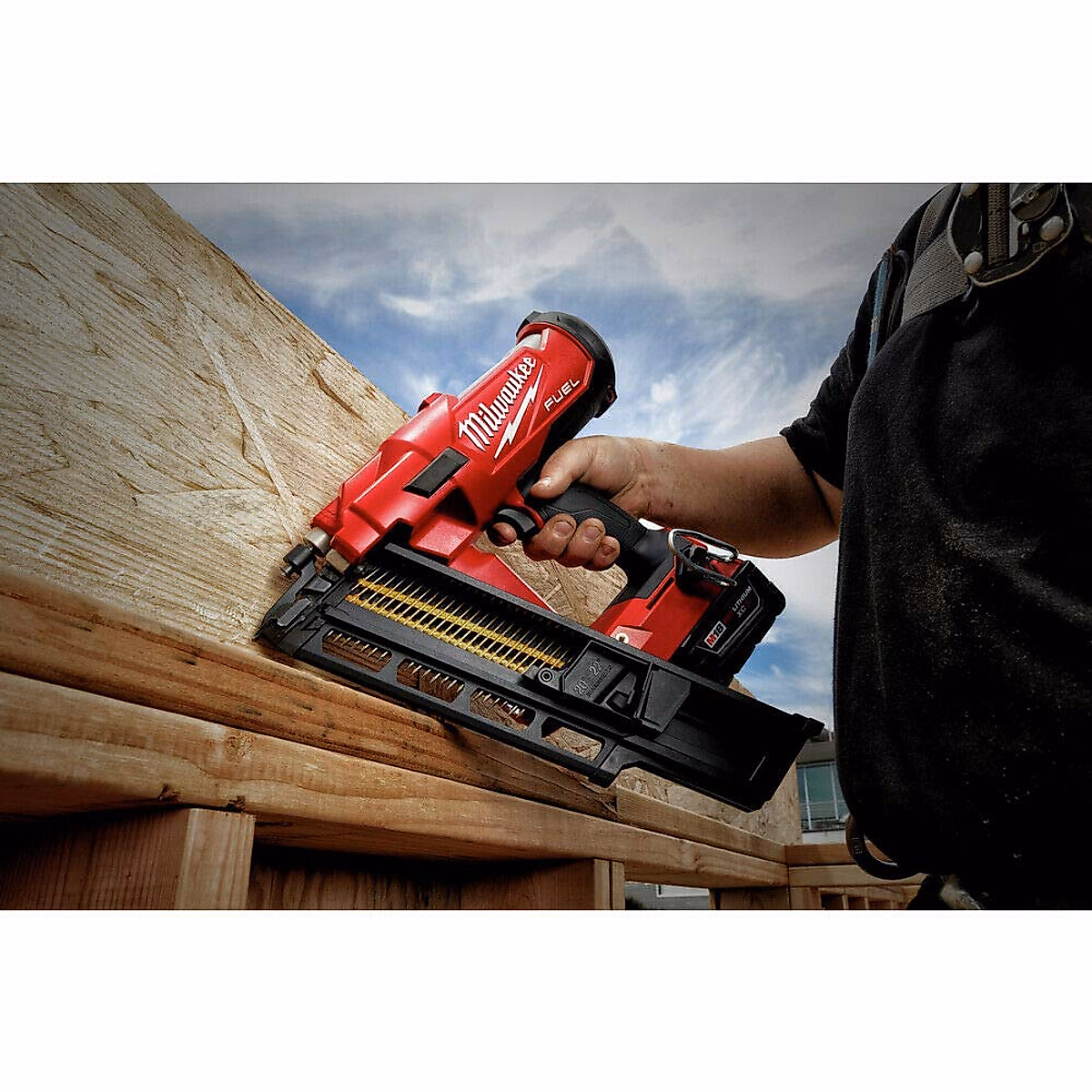 Milwauke M18 FUEL 21-Degree Framing Nailer (Tool Only) New