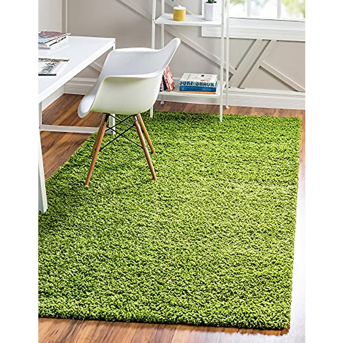 Rugs.com - Über Cozy Solid Shag Collection Rug – 5' x 8' Grass Green Shag Rug Perfect for Bedrooms, Dining Rooms, Living Rooms, 5 x 8 Feet