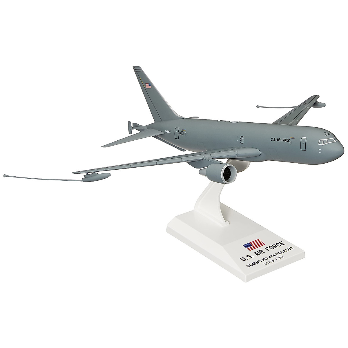 Daron SkyMarks KC-46A 1/200 Scale, Gray