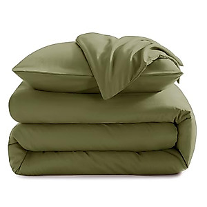 CozyLux Olive Green Comforter Set King Size, 3 Pieces Solid Breathable Quilted Style Bedding Sets, Luxury Fluffy Soft Microfiber Comforter for All Season(1 Comforter & 2 Pillowcases)