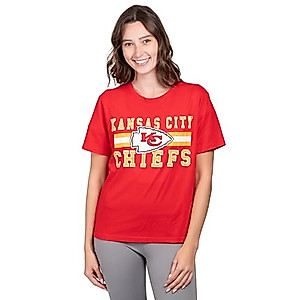 Ultra Game Women's Standard Distressed Graphics Soft Crew Neck Tee Shirt, Team Color, Medium