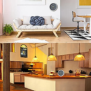 Bathroom Waterproof Wall Clock, Indoor Wall Clock with Suction Cup, Quartz Movement, Plastic Frame, Flexible Choice for Hanging Or Standing, Modern Silent Small Wall Clock for Living Room and Kitchen