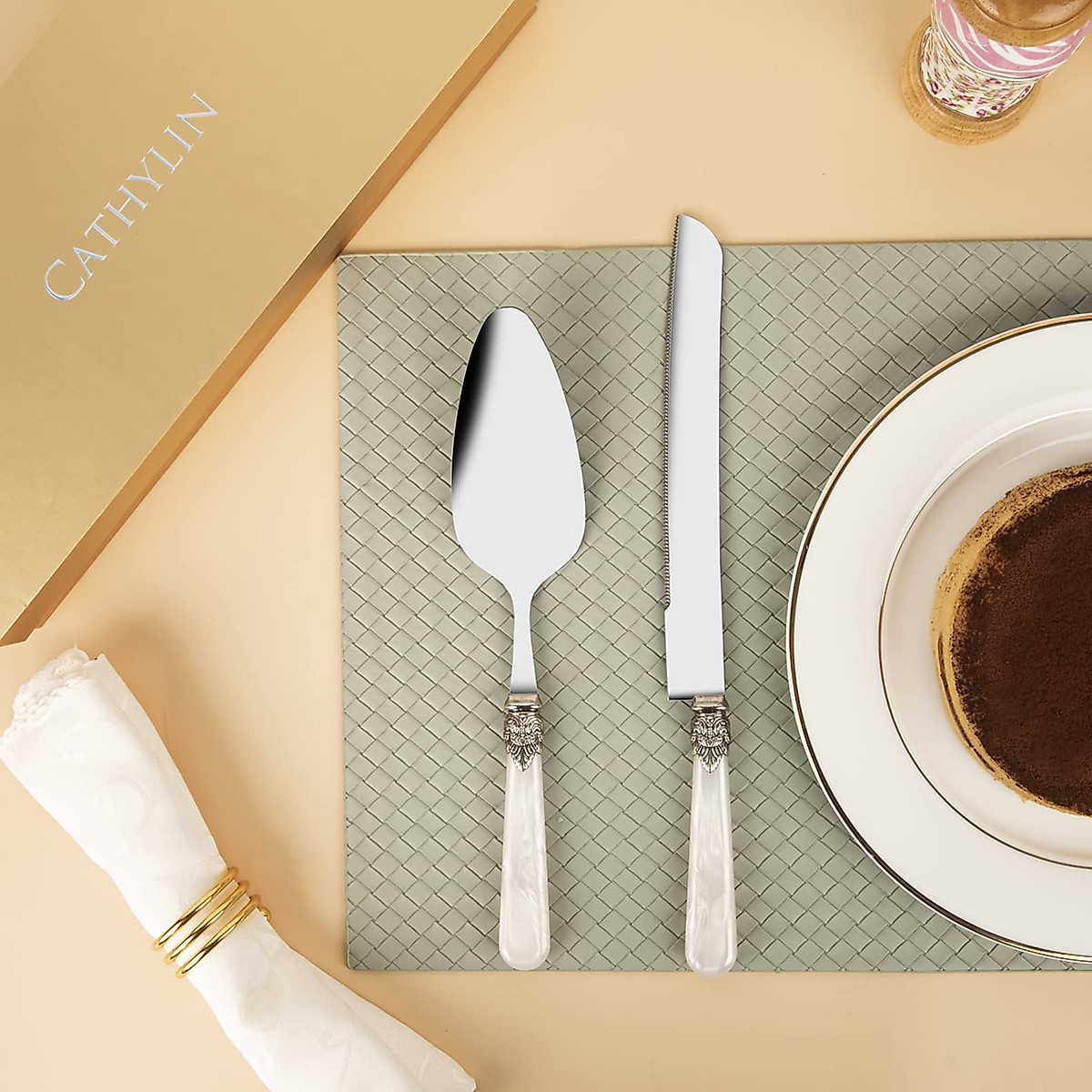 CATHYLIN Wedding Cake Knife and Serve Set, Fancy Hand Craft Italian Style Design, White Pearl Pie Knife Server Set, Vintage Silverware,Cake Cutter Set, Cake Knife Gift Set, 2 pcs