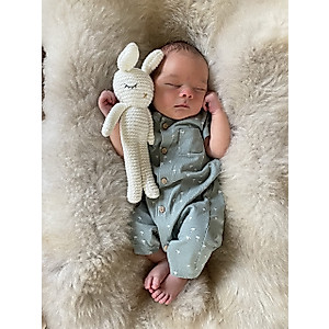 Moody Park Baby Gift Basket - Gender Neutral Baby Items, Baby Boy Gift Set, Baby Shower Basket, Baby Welcome Box, Baby Boy Gift Basket, New Born Boy Baby Gift