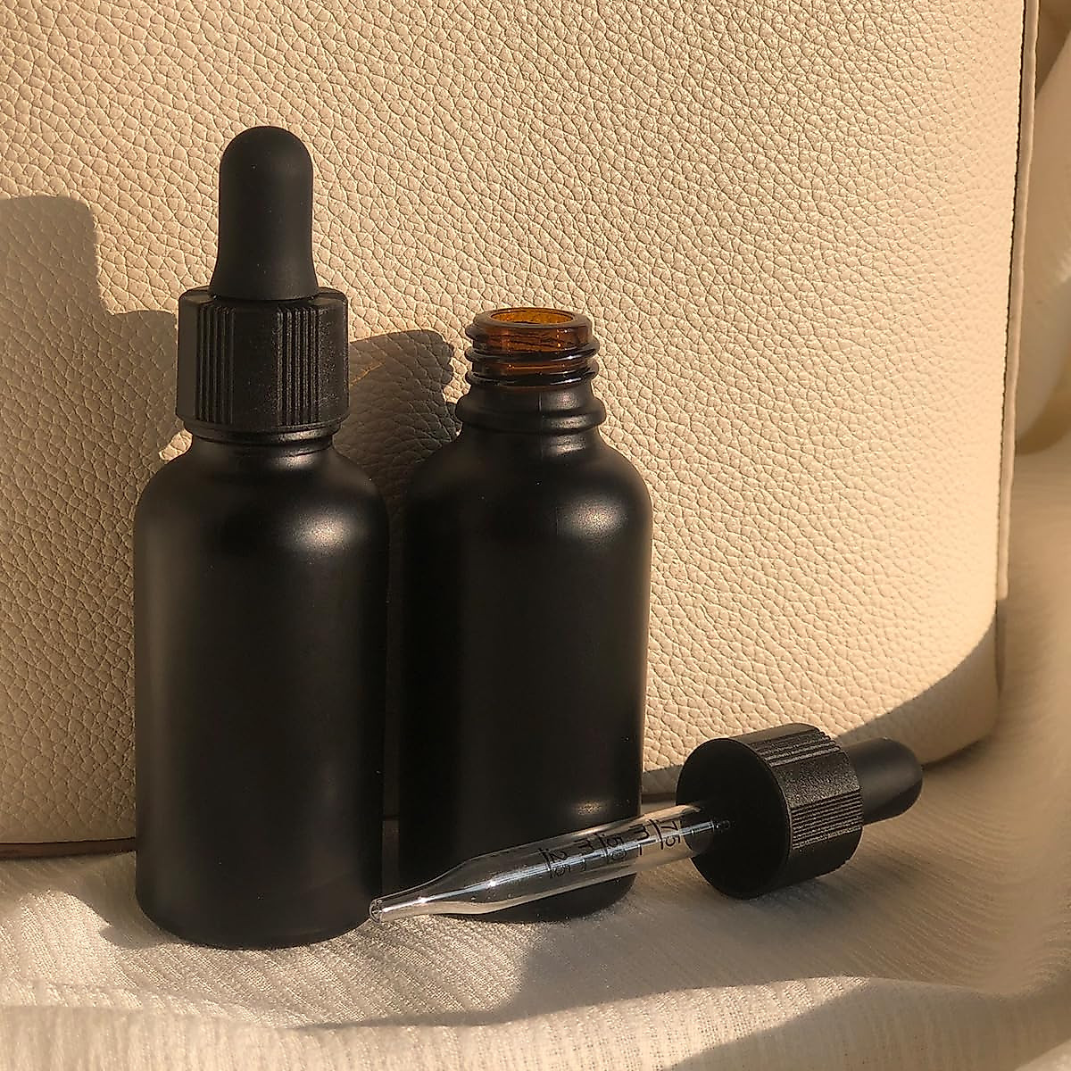 seafulee Black Coated Glass Bottle with Glass Eye Dropper, 1 oz Capacity,UV Safe Bottles for Essential Oils and Aromatherapy (Pack of 6) …