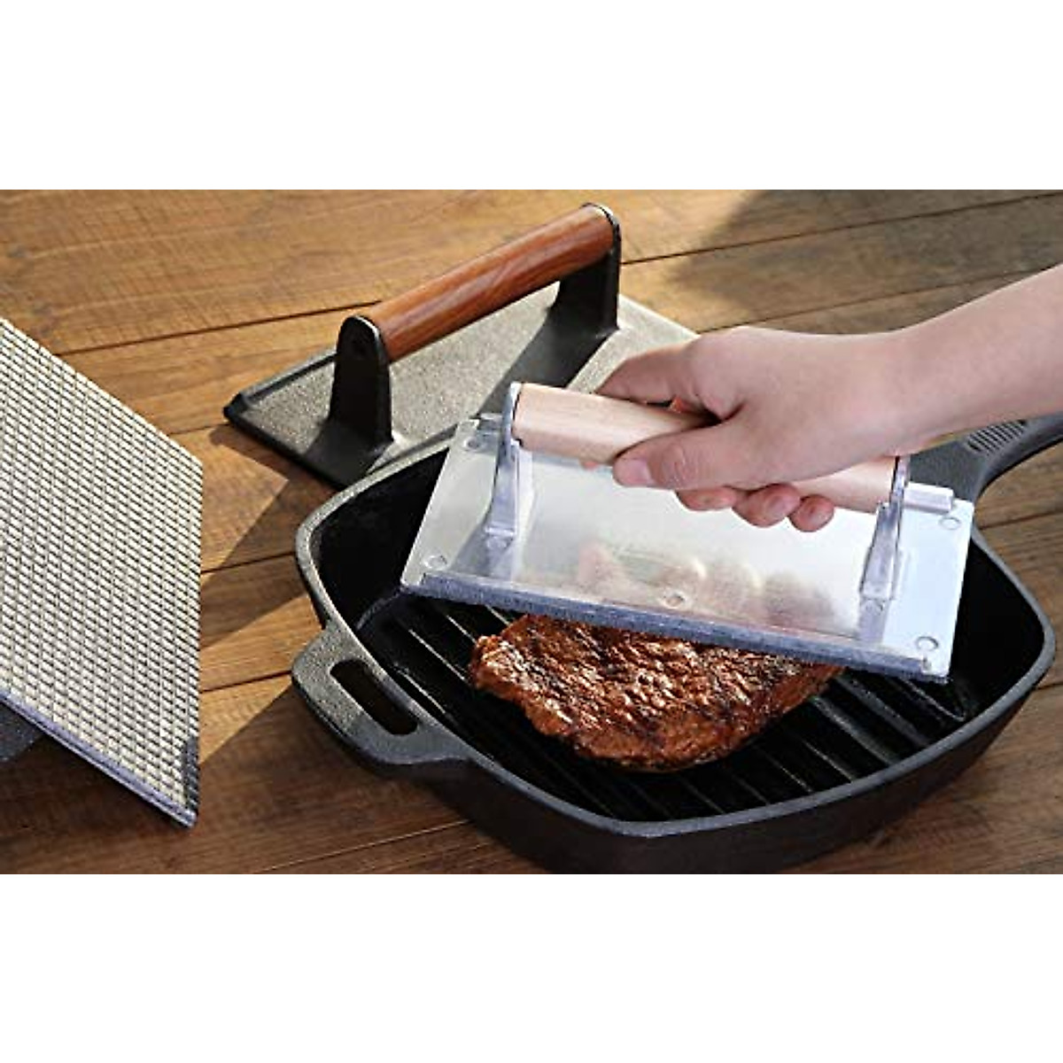 New Star Foodservice 42542 Extra Heavy Large Commercial Grade Iron Steak Weight/Bacon Press, 9.25-Inch by 5.25-Inch