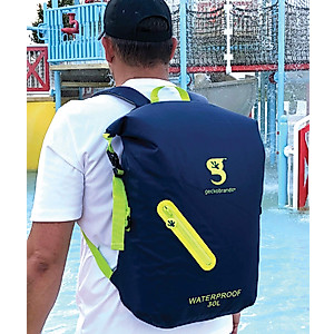 geckobrands Lightweight 30L Waterproof Backpack - Lightweight Watertight Outdoor Bag Hiking Traveling Light Water Activities