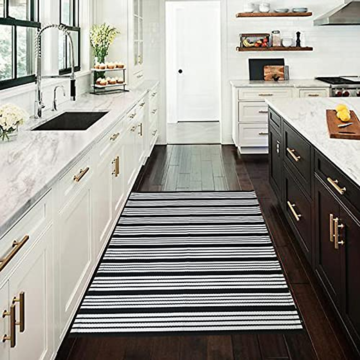 Black and White Striped Outdoor Rug Front Porch Rug 27.5"x43" Front Door Mat Cotton Hand-Woven Reversible Mats for Outdoor,Entryway,Laundry Room,Farmhouse,Kitchen (27.5"x43")
