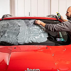 Invisible Glass 99017 Pro Glass Care 5-Piece Kit Includes Glass Stripper to Polish and Restore Automotive Glass, Premium Glass Cleaner, Ceramic Glass Cleaner and Two Microfibers