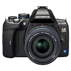 Olympus Evolt E620 12.3MP DSLR with IS, 2.7-inch Swivel LCD with 14-42mm f/3.5-5.6 and and 40-150mm f/4.0-5.6 ED Zuiko Lenses