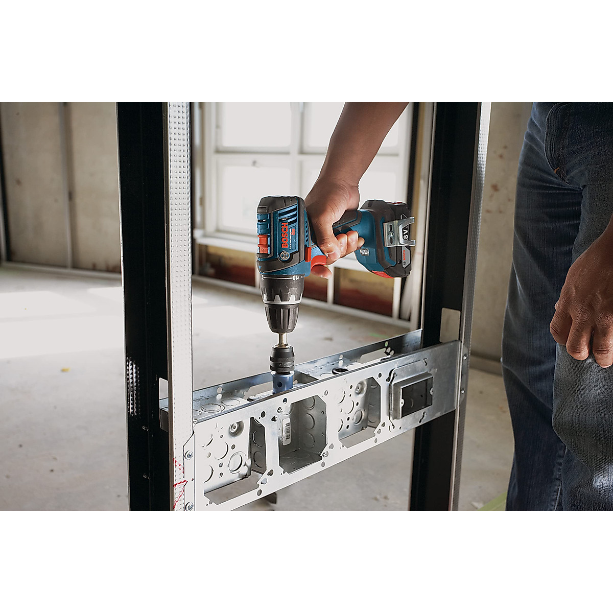 Bosch CLPK232-181 18V 2-Tool Combo Kit (Drill/Driver & Impact Driver) with (2) 2.0 Ah Batteries