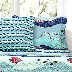 Lush Decor Sea Life Stripe 6 Piece Daybed Cover | Ocean Beach Fish Bedding Set Includes Bed Skirt, Pillow Shams and Cases 75" X 39", Blue